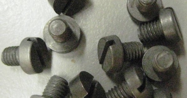 cylinder screw M 3x4